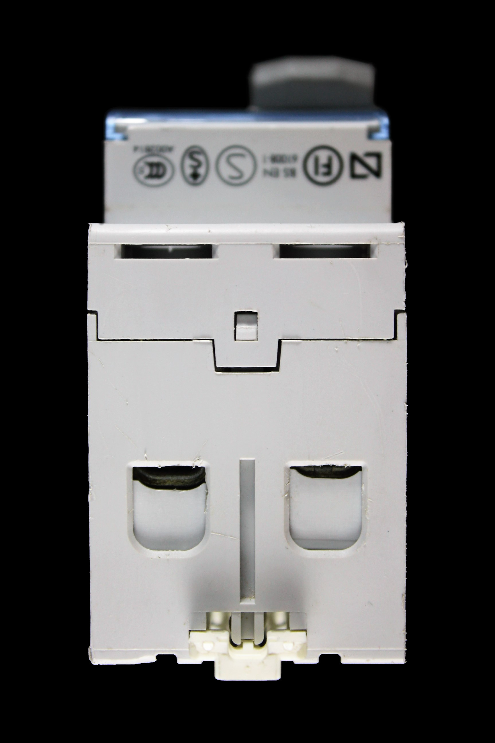 LEGRAND 25 AMP 30mA DOUBLE POLE RCCB RCD TYPE AC 08628 086 28 Used ...