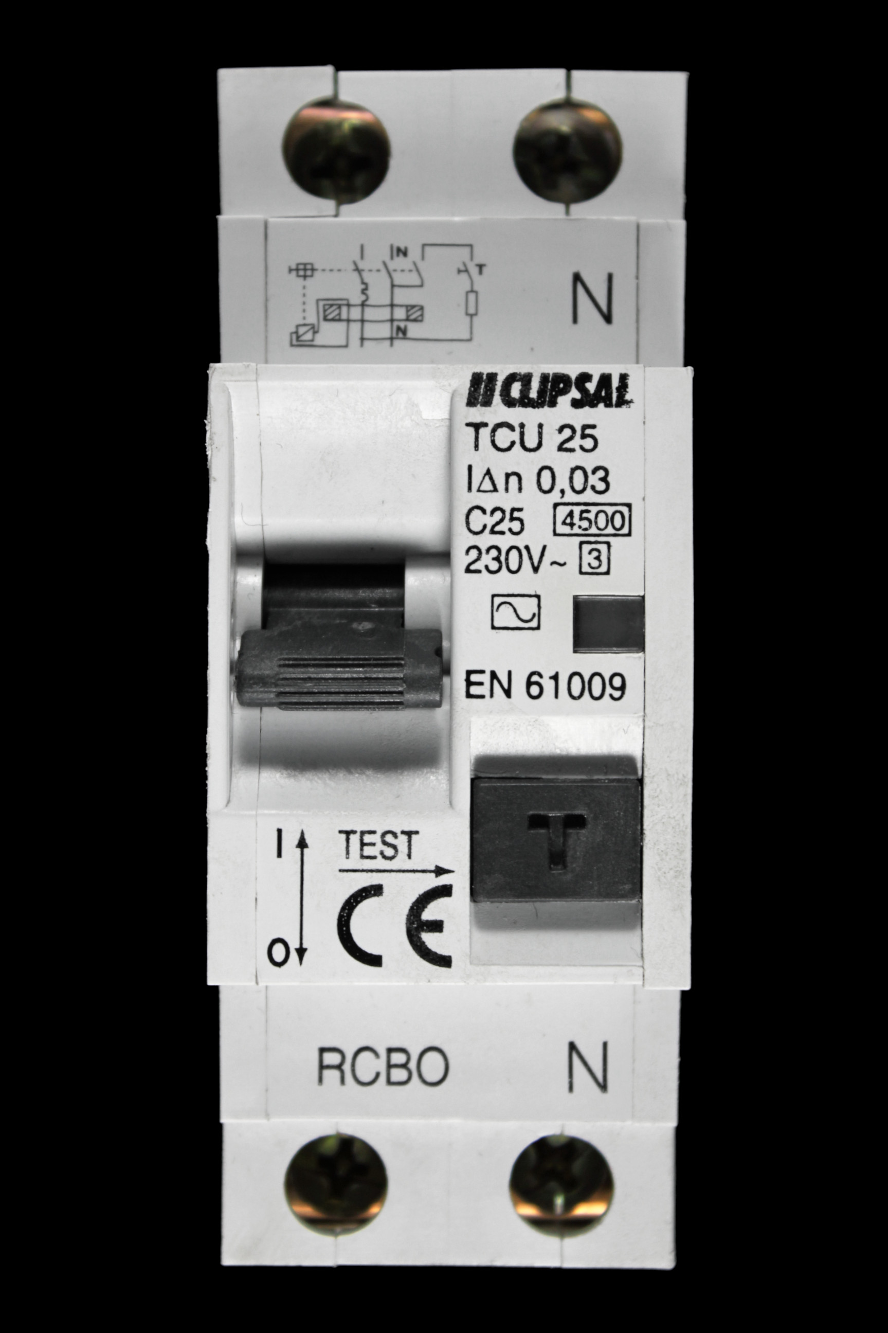 CLIPSAL 25 AMP CURVE C 4.5kA 30mA DOUBLE POLE RCBO TCU25 Used | Circuit ...