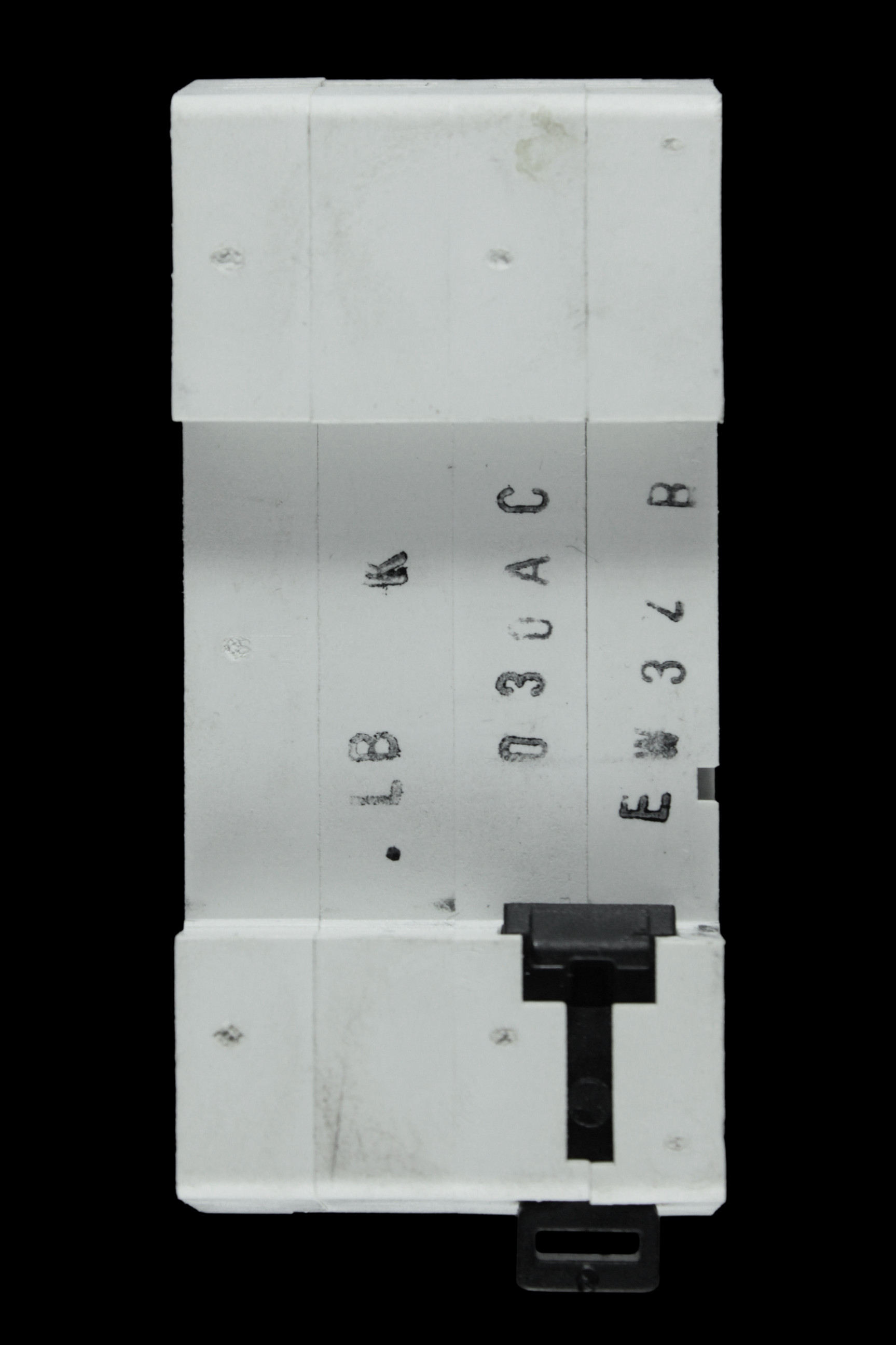 CONTACTUM 32 AMP CURVE B 10kA 30mA DOUBLE POLE RCBO 93203 B32/0,03 Used ...