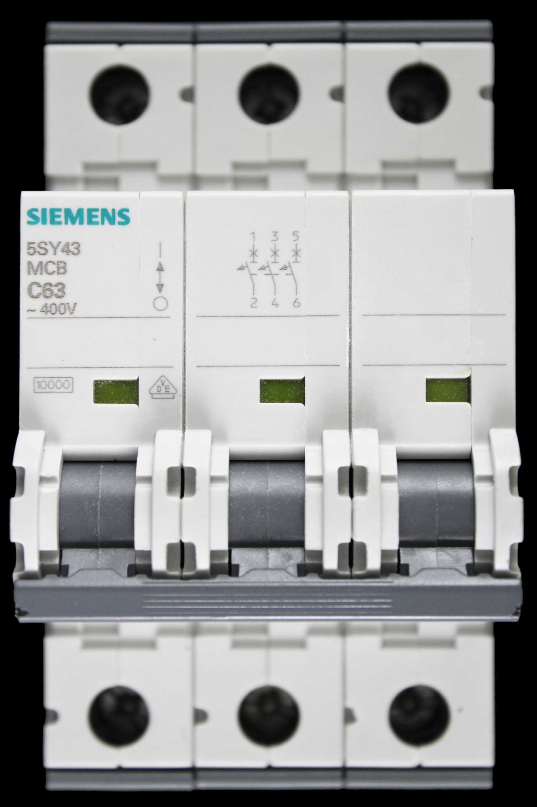 SIEMENS 63 AMP CURVE C 10kA TRIPLE POLE MCB CIRCUIT BREAKER 5SY4363-7 5SY43 Used | Circuit ...